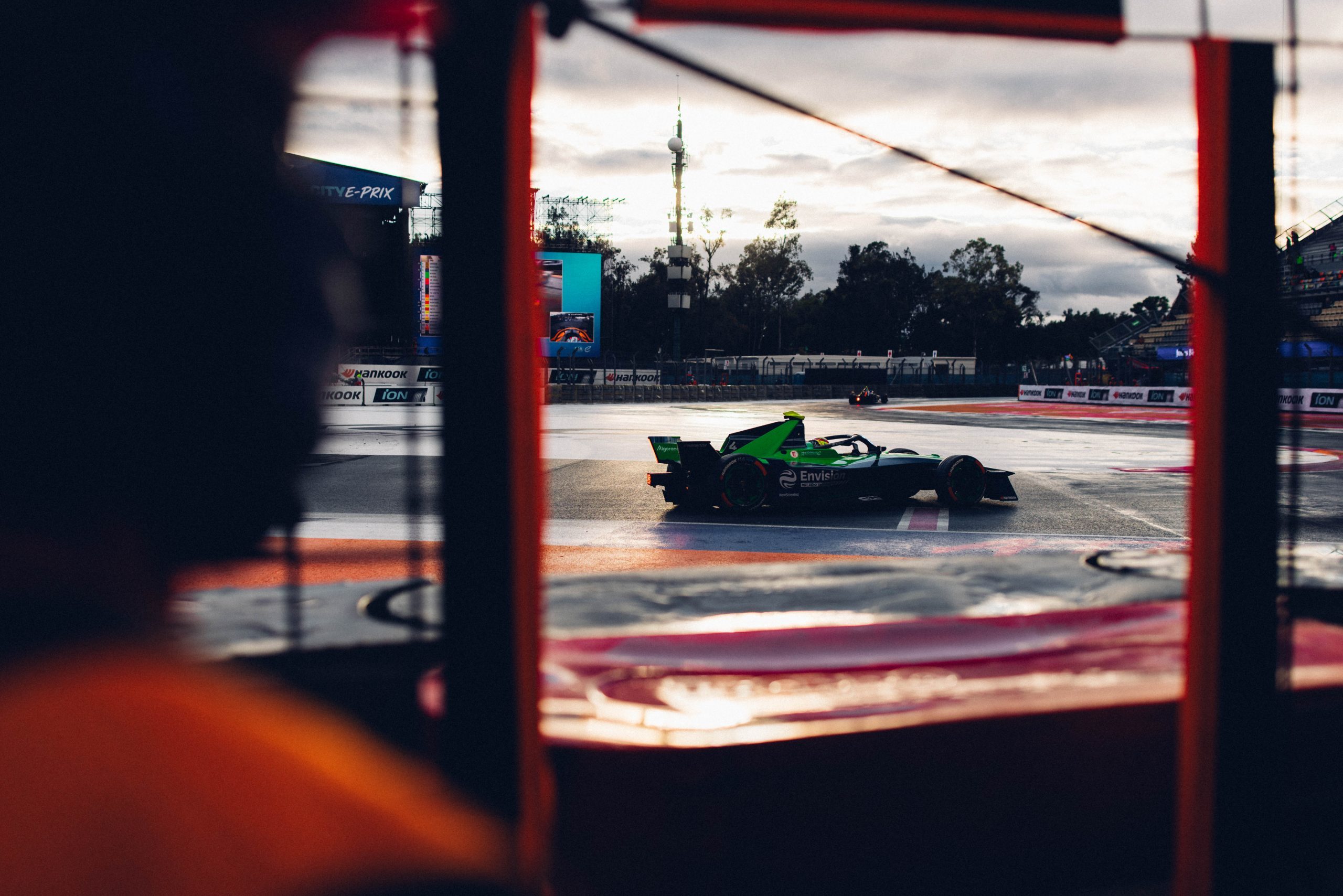 RACE HUB - Envision Racing